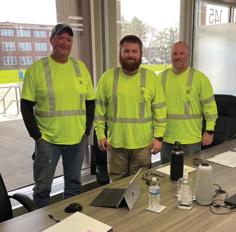 UWUA Local 605 Secures New Contract, Welcomes New Leadership - UWUA